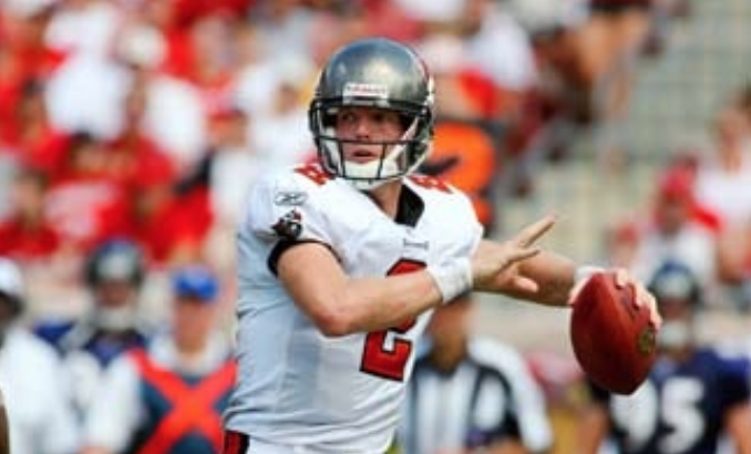 Left Handers Day: Ranking all 22 left-handed Quarterbacks in NFL History