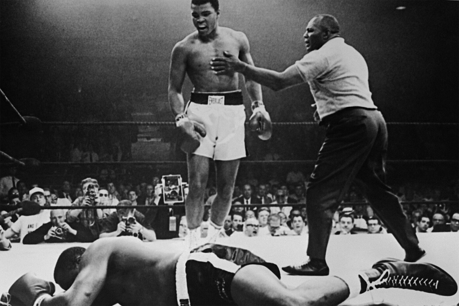 Ranking the Top 10 Most Entertaining Boxers of All Time