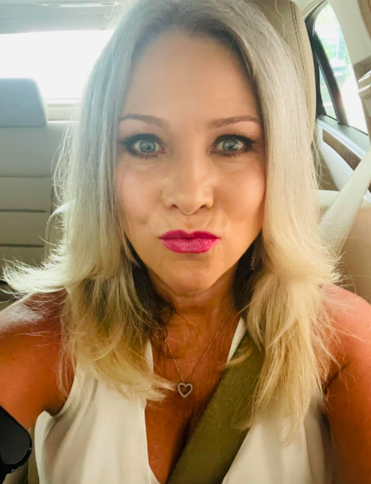 New Mahomes! Patrick's dad gets re-married (photos inside)