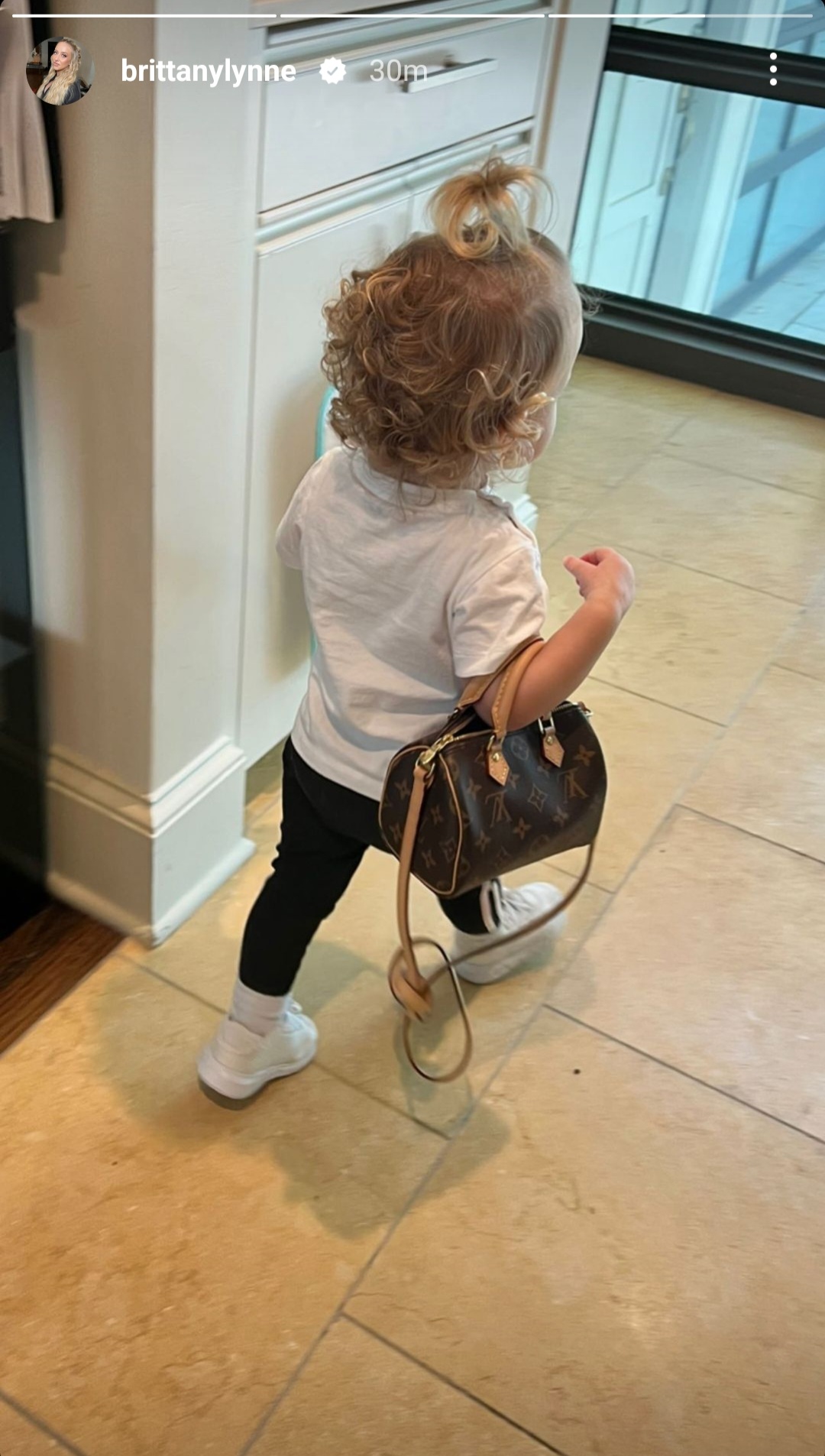 Screenshot_20221006-132610_Instagram - Starcade Media