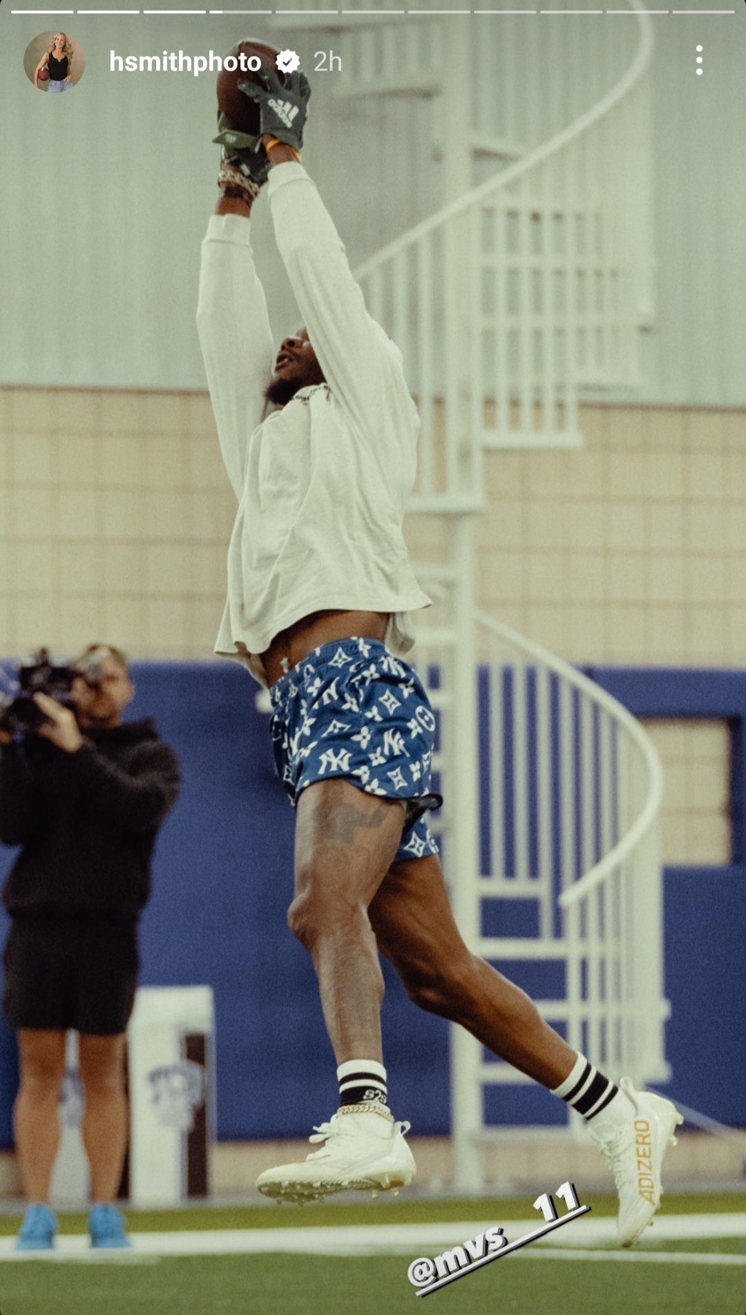 Patrick & his receiving corps workout in Texas (14 photos)