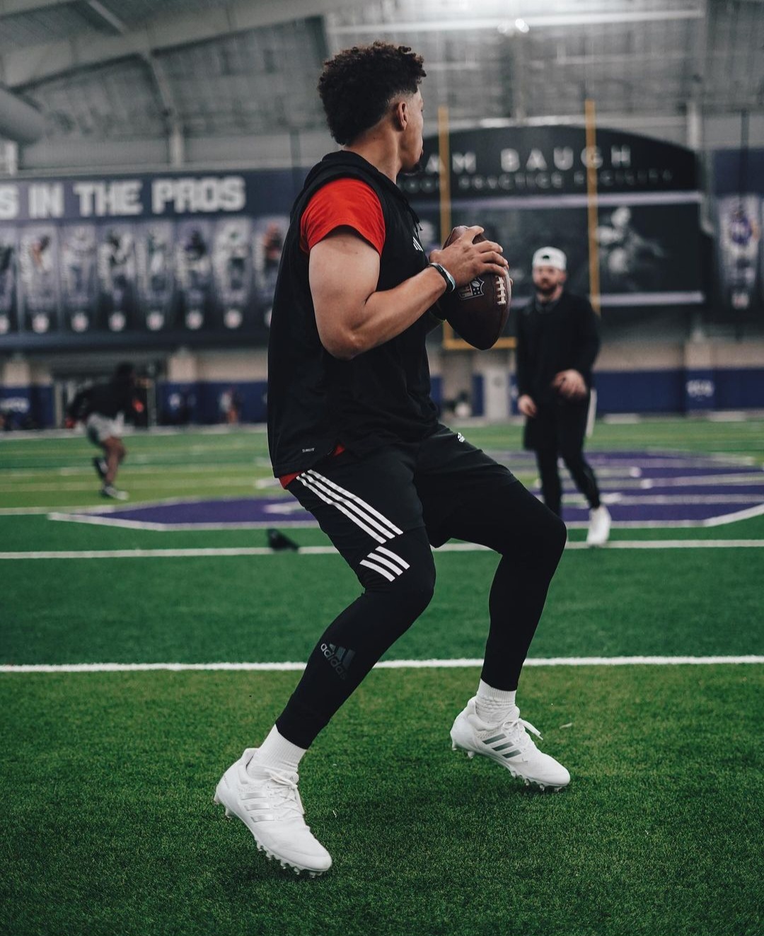 Patrick & his receiving corps workout in Texas (14 photos)