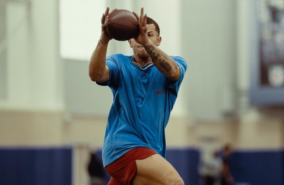 WATCH: Patrick & Travis are working with the boys (video & 20 pics)