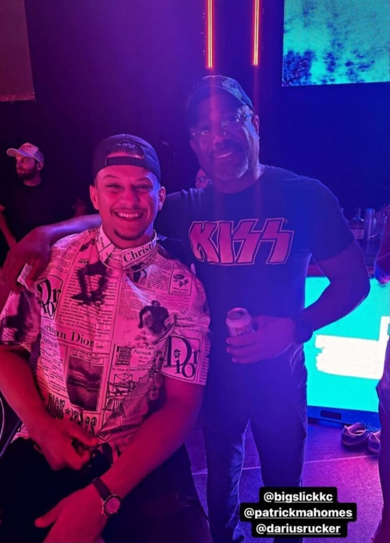 Patrick & Travis make their grand entrance at the Big Slick event