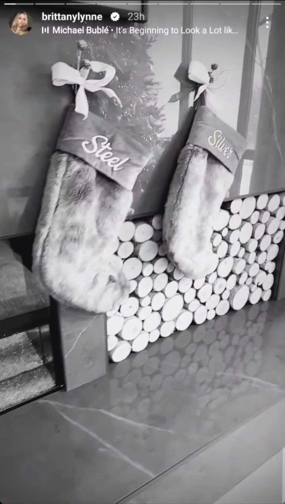 Screenshot_20231201_085404_Gallery - Starcade Media